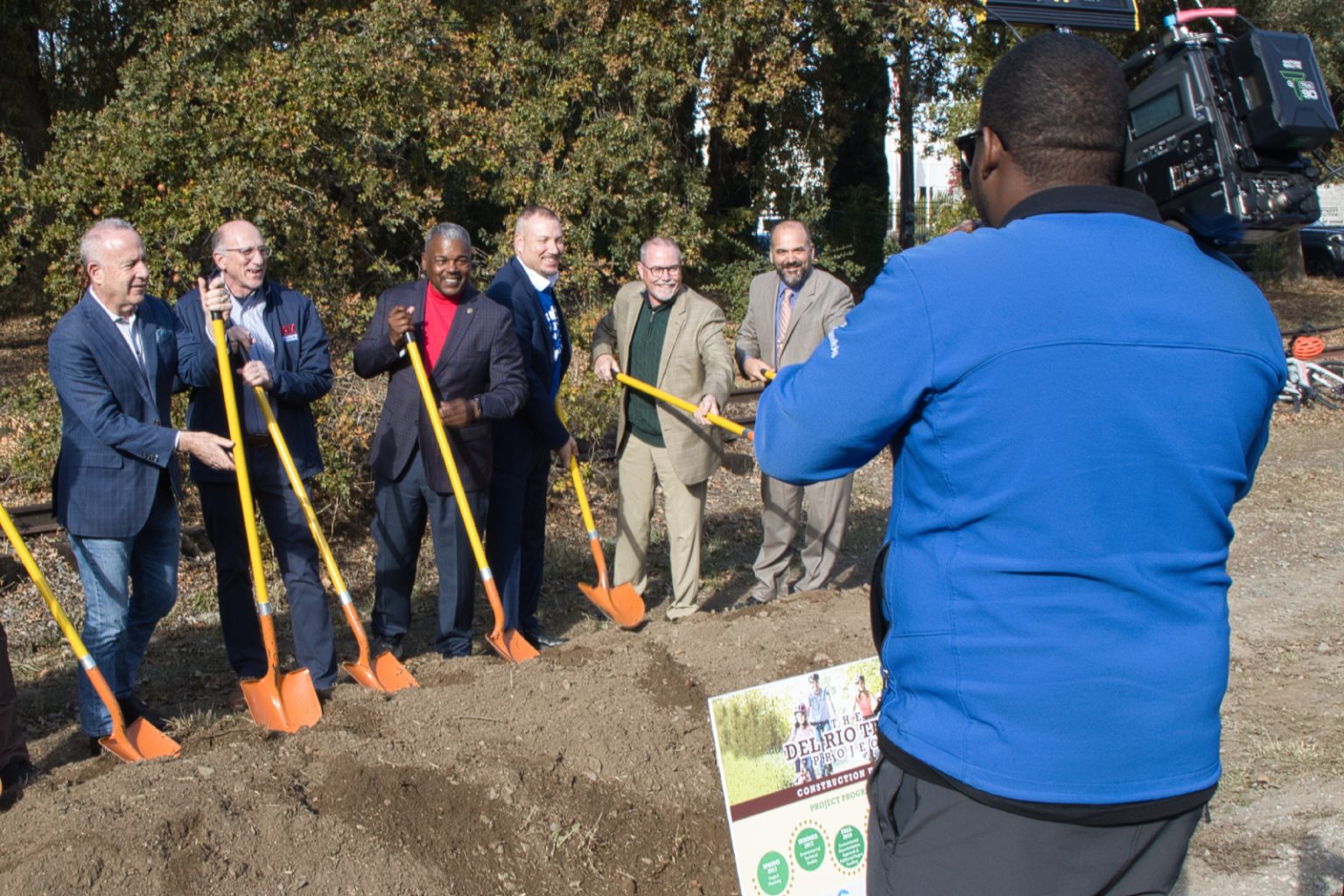 Family ‘Threatened’ for Supporting Sacramento’s Del Rio Trail Project ...