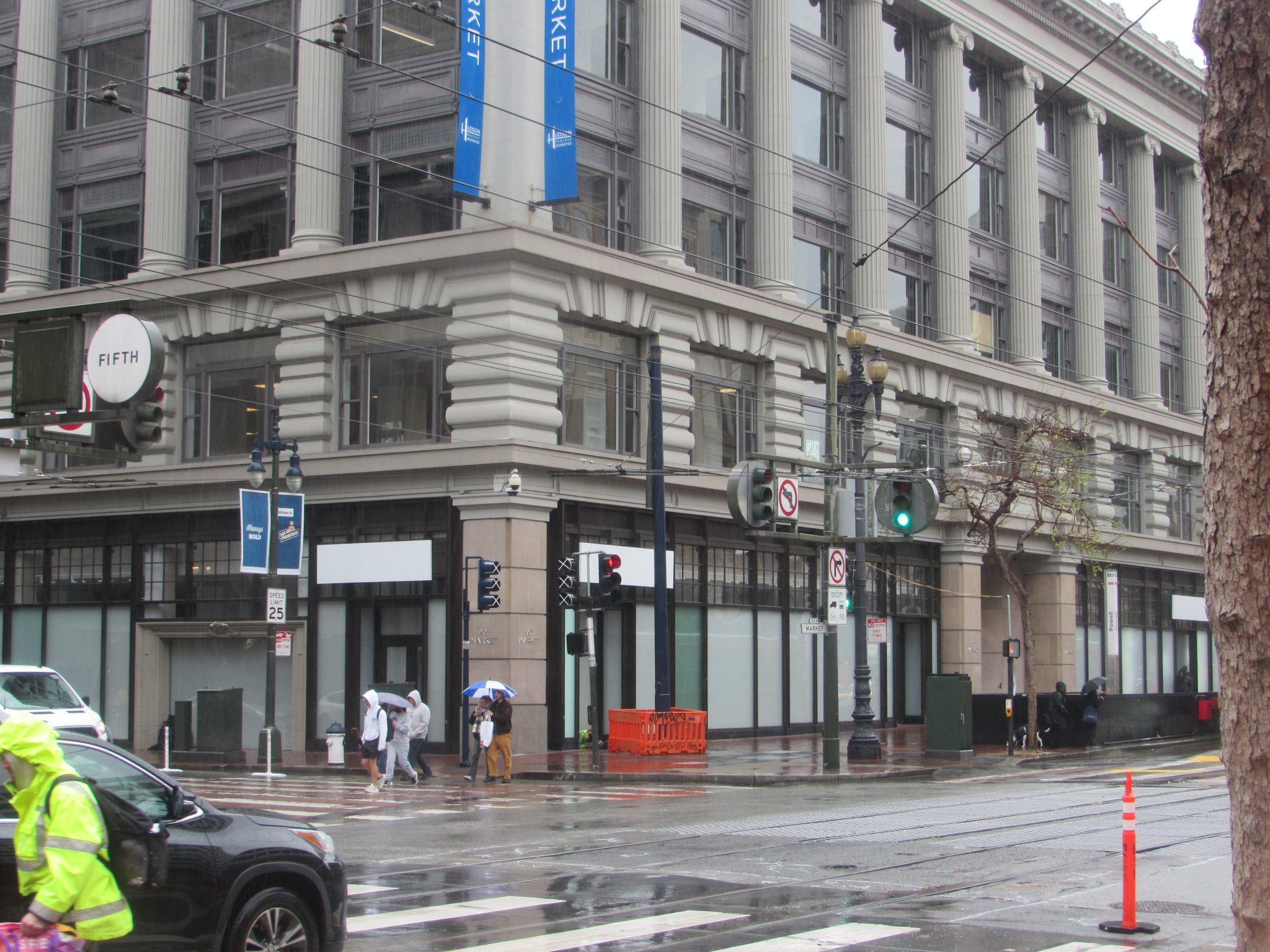 The Empty Storefronts of Downtown San Francisco – California Globe